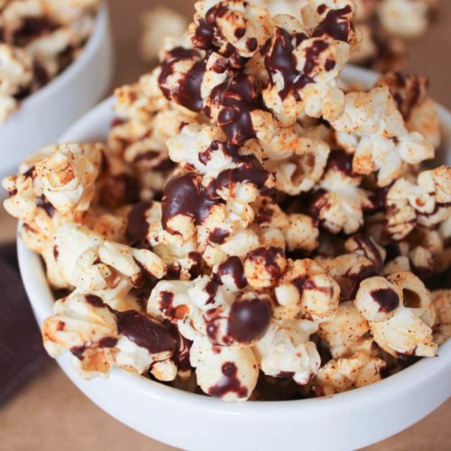 Dark Chocolate Chipotle Popcorn - Domesticate ME