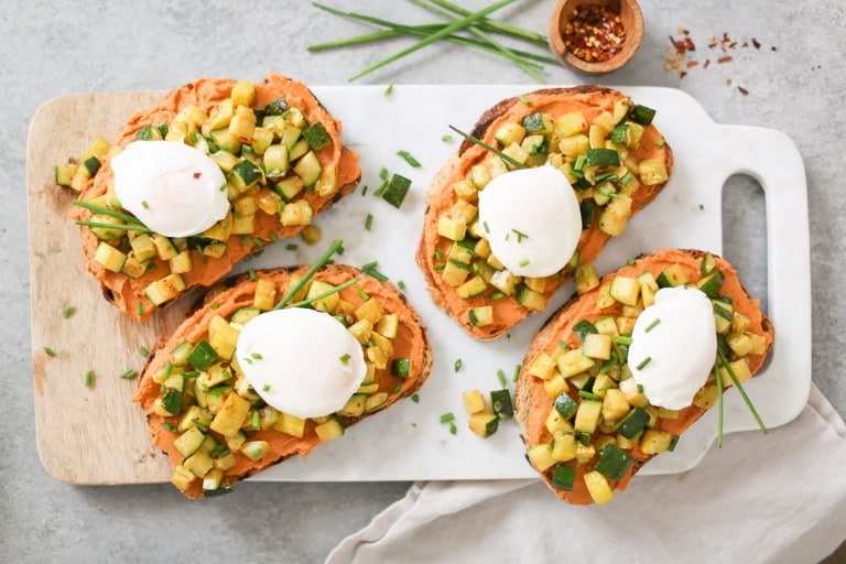 Summer Squash Toasts with Sun-Dried Tomato White Bean Spread ...